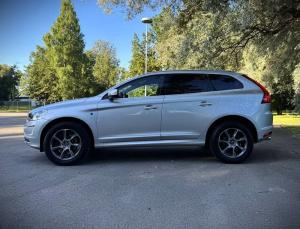 Grey Volvo XC60 2015 in Jurmala, with an engine capacity of 2.00 L and mileage of 268 thousand km for 13300 €, photo 6 on AUTOMOTO.COM.LV