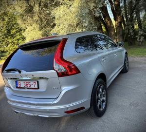 Grey Volvo XC60 2015 in Jurmala, with an engine capacity of 2.00 L and mileage of 268 thousand km for 13300 €, photo 14 on AUTOMOTO.COM.LV
