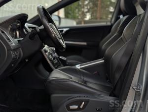 Pelēks Volvo XC60 2015 Jūrmala, ar dzinēja tilpumu 2.40 L un nobraukumu 344 tūkst. km par 12950 €, foto 14 vietnē AUTOMOTO.COM.LV
