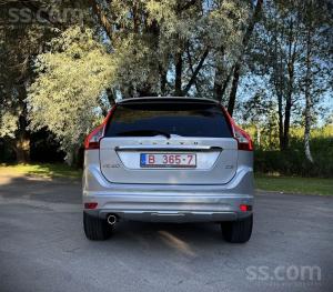 Grey Volvo XC60 2015 in Jurmala, with an engine capacity of 2.00 L and mileage of 268 thousand km for 13300 €, photo 13 on AUTOMOTO.COM.LV