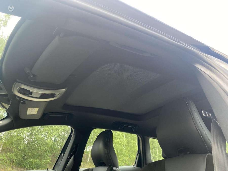 Grey Volvo XC60 2015 in Vilnius, with an engine capacity of 2.40 L and mileage of 195 thousand km for 14250 €, photo 19 on AUTOMOTO.COM.LV