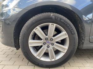 Grey Volvo XC60 2015 in Vilnius, with an engine capacity of 2.40 L and mileage of 195 thousand km for 14250 €, photo 33 on AUTOMOTO.COM.LV