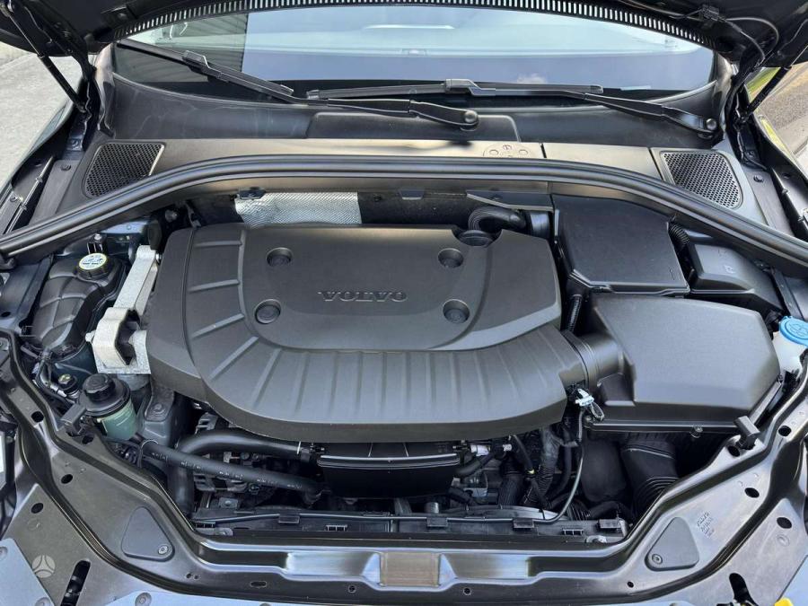 Pelēks Volvo XC60 2015 Alīta, ar dzinēja tilpumu 2.40 L un nobraukumu 167 tūkst. km par 13900 €, foto 34 vietnē AUTOMOTO.COM.LV