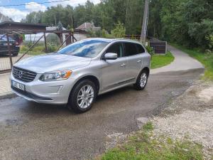 Pelēks Volvo XC60 2015 Viļņa, ar dzinēja tilpumu 2.50 L un nobraukumu 153 tūkst. km par 12950 €, foto 3 vietnē AUTOMOTO.COM.LV