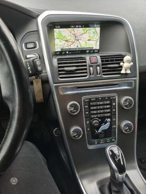 Pelēks Volvo XC60 2015 Viļņa, ar dzinēja tilpumu 2.50 L un nobraukumu 153 tūkst. km par 12950 €, foto 20 vietnē AUTOMOTO.COM.LV