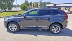 Grey Volvo XC60 2015 in Vilnius, with an engine capacity of 1.97 L and mileage of 155 thousand km for 11600 €, photo 3 on AUTOMOTO.COM.LV