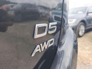 Grey Volvo XC60 2015 in Vilnius, with an engine capacity of 2.40 L and mileage of 224 thousand km for 14750 €, photo 8 on AUTOMOTO.COM.LV