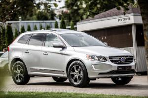 Pelēks Volvo XC60 2015 Šauļi, ar dzinēja tilpumu 2.95 L un nobraukumu 146 tūkst. km par 15500 €, foto 3 vietnē AUTOMOTO.COM.LV