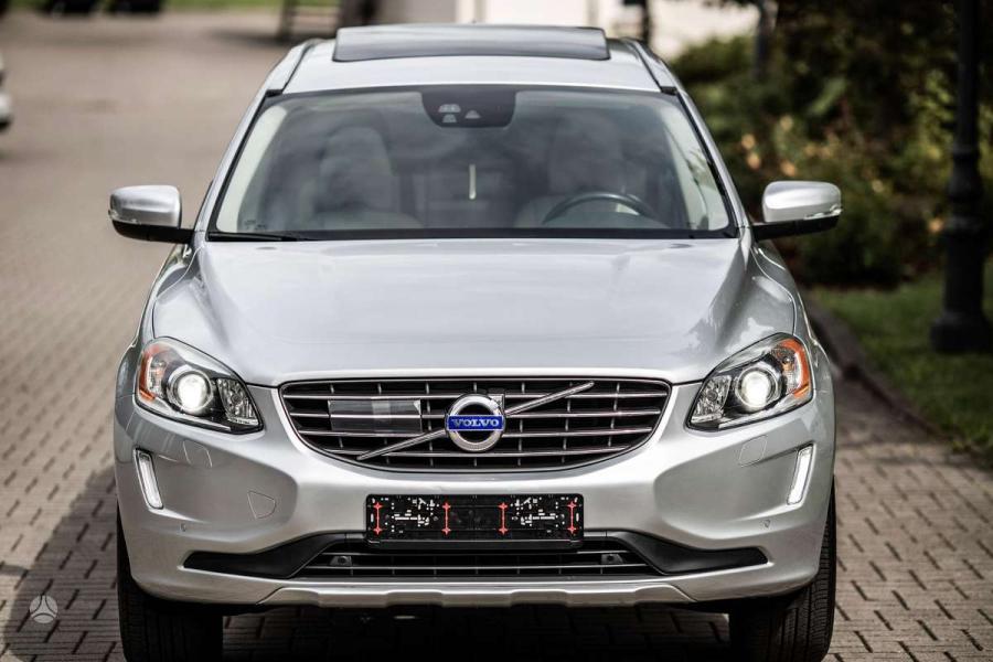 Pelēks Volvo XC60 2015 Šauļi, ar dzinēja tilpumu 2.95 L un nobraukumu 146 tūkst. km par 15500 €, foto 13 vietnē AUTOMOTO.COM.LV