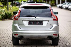 Pelēks Volvo XC60 2015 Šauļi, ar dzinēja tilpumu 2.95 L un nobraukumu 146 tūkst. km par 15500 €, foto 15 vietnē AUTOMOTO.COM.LV
