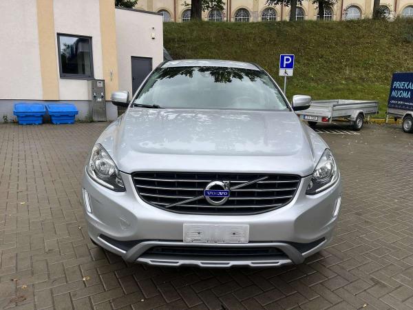 Grey Volvo XC60 2015 in Vilnius, with an engine capacity of 1.98 L and mileage of 270 thousand km for 9700 €, photo 3 on AUTOMOTO.COM.LV