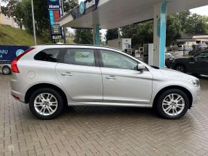 Pelēks Volvo XC60 2015 Viļņa, ar dzinēja tilpumu 1.98 L un nobraukumu 270 tūkst. km par 9700 €, foto 12 vietnē AUTOMOTO.COM.LV
