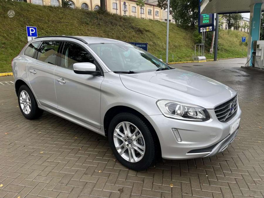 Pelēks Volvo XC60 2015 Viļņa, ar dzinēja tilpumu 1.98 L un nobraukumu 270 tūkst. km par 9700 €, foto 13 vietnē AUTOMOTO.COM.LV