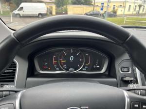 Pelēks Volvo XC60 2015 Viļņa, ar dzinēja tilpumu 1.98 L un nobraukumu 270 tūkst. km par 9700 €, foto 25 vietnē AUTOMOTO.COM.LV