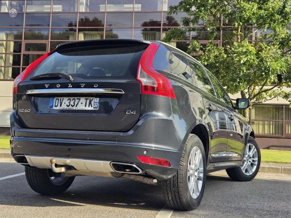 Pelēks Volvo XC60 2015 Tauragė, ar dzinēja tilpumu 1.97 L un nobraukumu 350 tūkst. km par 8800 €, foto 11 vietnē AUTOMOTO.COM.LV