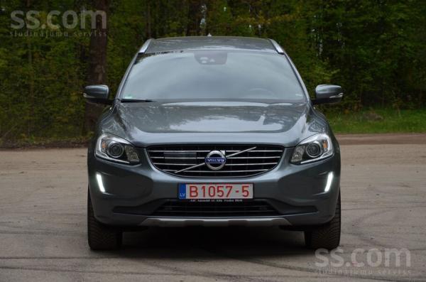 Grey Volvo XC60 2016 in Riga, with an engine capacity of 2.40 L and mileage of 0 thousand km for 18900 €, photo 3 on AUTOMOTO.COM.LV