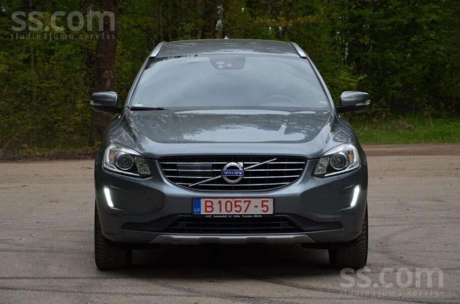 Grey Volvo XC60 2016 in Riga, with an engine capacity of 2.40 L and mileage of 0 thousand km for 18900 €, photo 3 on AUTOMOTO.COM.LV
