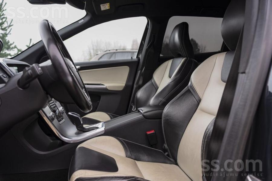 Pelēks Volvo XC60 2016 Rīga, ar dzinēja tilpumu 2.40 L un nobraukumu 195 tūkst. km par 15590 €, foto 8 vietnē AUTOMOTO.COM.LV