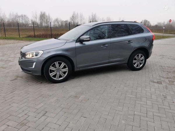 Grey Volvo XC60 2016 in Kaunas, with an engine capacity of 1.97 L and mileage of 275 thousand km for 11500 €, photo 4 on AUTOMOTO.COM.LV