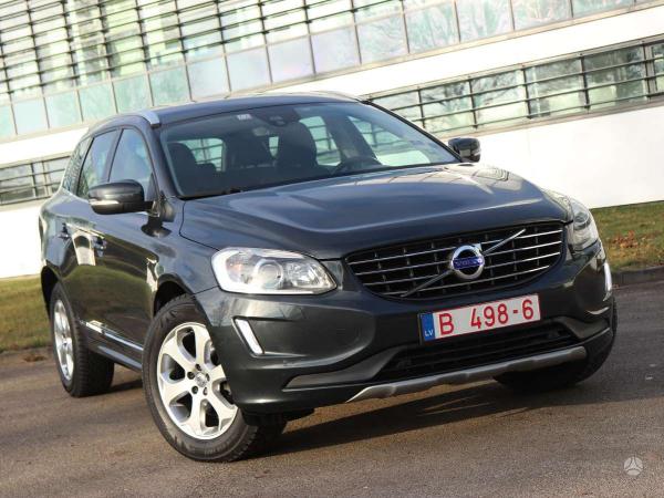 Pelēks Volvo XC60 2016 Daugavpils, ar dzinēja tilpumu 2.40 L un nobraukumu 194 tūkst. km par 16550 €, foto 3 vietnē AUTOMOTO.COM.LV