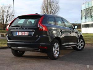 Grey Volvo XC60 2016 in Daugavpils, with an engine capacity of 2.40 L and mileage of 194 thousand km for 16550 €, photo 5 on AUTOMOTO.COM.LV