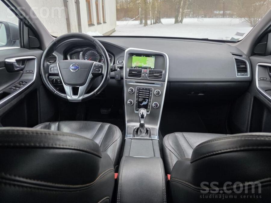 Pelēks Volvo XC60 2016 Jelgava, ar dzinēja tilpumu 2.00 L un nobraukumu 217 tūkst. km par 12800 €, foto 9 vietnē AUTOMOTO.COM.LV