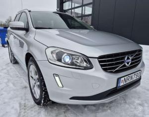 Grey Volvo XC60 2016 in Panevezys, with an engine capacity of 1.97 L and mileage of 285 thousand km for 10499 €, photo 8 on AUTOMOTO.COM.LV
