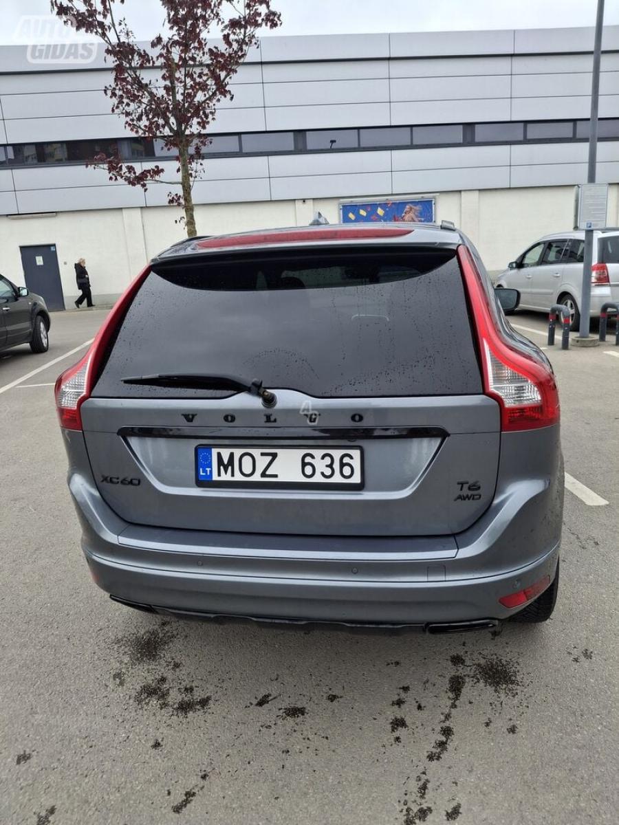 Grey Volvo XC60 2016 in Klaipeda, with an engine capacity of 2.00 L and mileage of 264 thousand km for 12700 €, photo 8 on AUTOMOTO.COM.LV