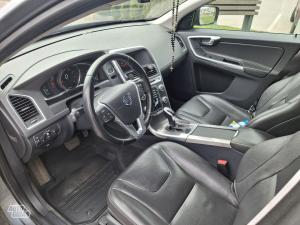 Grey Volvo XC60 2016 in Klaipeda, with an engine capacity of 2.00 L and mileage of 264 thousand km for 12700 €, photo 15 on AUTOMOTO.COM.LV