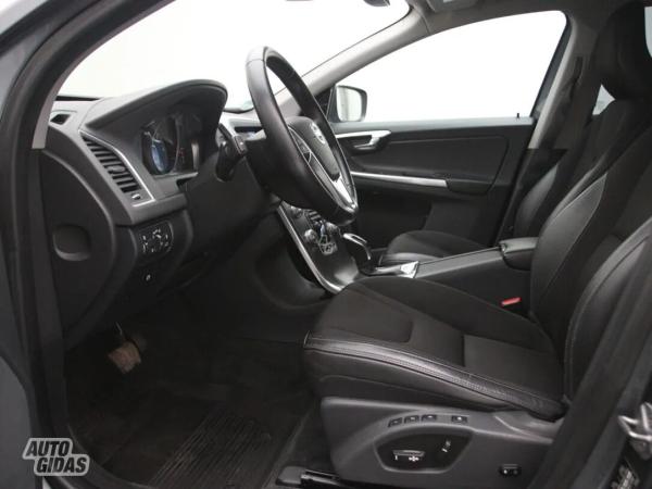 Pelēks Volvo XC60 2016 Viļņa, ar dzinēja tilpumu 2.00 L un nobraukumu 133 tūkst. km par 17199 €, foto 4 vietnē AUTOMOTO.COM.LV