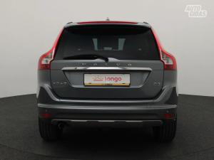 Pelēks Volvo XC60 2016 Viļņa, ar dzinēja tilpumu 2.00 L un nobraukumu 133 tūkst. km par 17199 €, foto 6 vietnē AUTOMOTO.COM.LV
