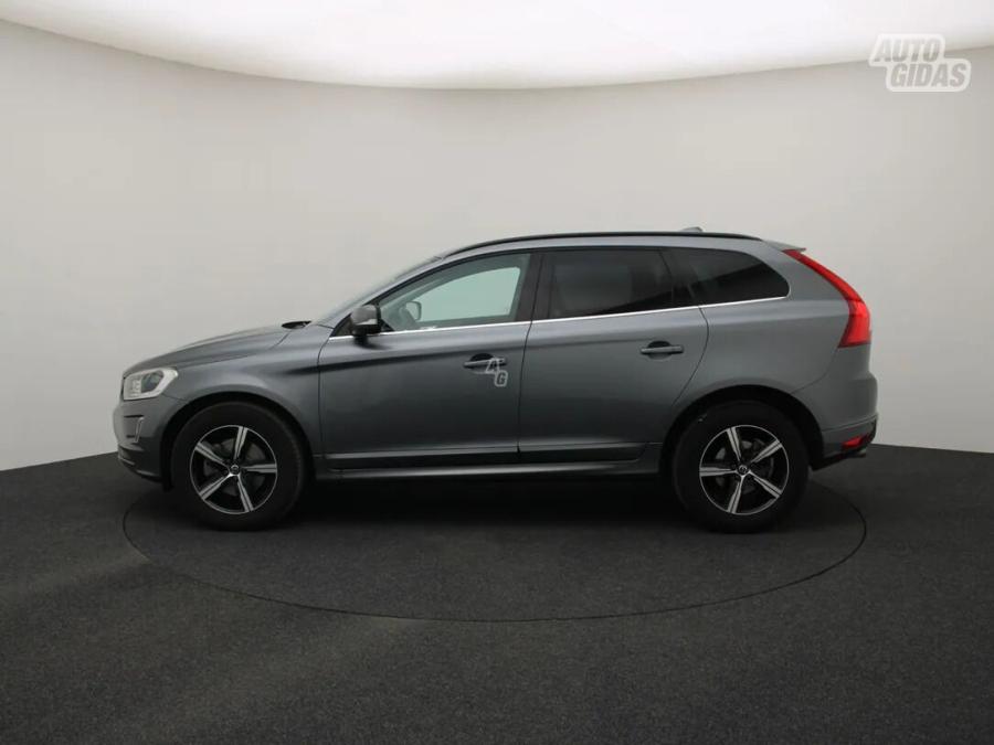 Pelēks Volvo XC60 2016 Viļņa, ar dzinēja tilpumu 2.00 L un nobraukumu 133 tūkst. km par 17199 €, foto 7 vietnē AUTOMOTO.COM.LV
