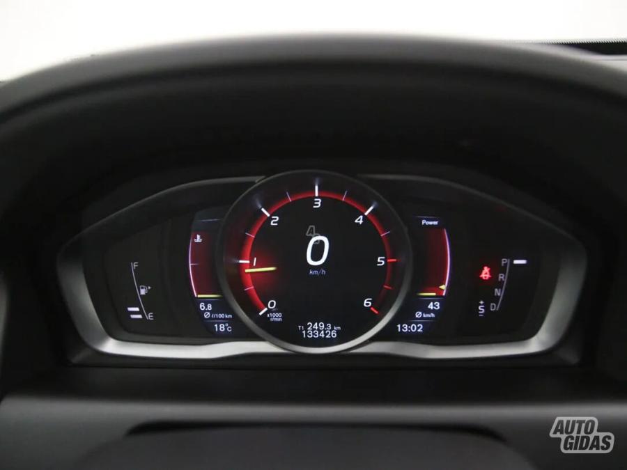Pelēks Volvo XC60 2016 Viļņa, ar dzinēja tilpumu 2.00 L un nobraukumu 133 tūkst. km par 17199 €, foto 20 vietnē AUTOMOTO.COM.LV