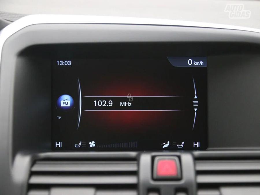 Pelēks Volvo XC60 2016 Viļņa, ar dzinēja tilpumu 2.00 L un nobraukumu 133 tūkst. km par 17199 €, foto 23 vietnē AUTOMOTO.COM.LV