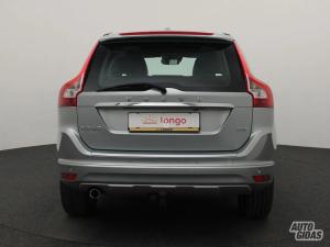 Grey Volvo XC60 2016 in Vilnius, with an engine capacity of 2.00 L and mileage of 220 thousand km for 15599 €, photo 6 on AUTOMOTO.COM.LV