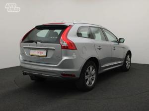 Grey Volvo XC60 2016 in Vilnius, with an engine capacity of 2.00 L and mileage of 220 thousand km for 15599 €, photo 9 on AUTOMOTO.COM.LV