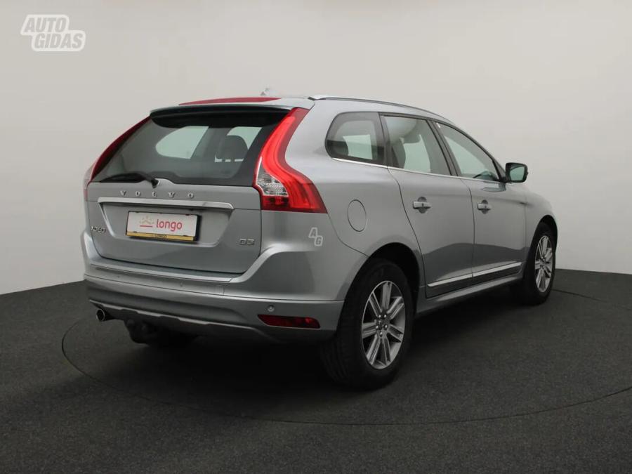 Grey Volvo XC60 2016 in Vilnius, with an engine capacity of 2.00 L and mileage of 220 thousand km for 15599 €, photo 9 on AUTOMOTO.COM.LV