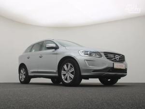 Grey Volvo XC60 2016 in Vilnius, with an engine capacity of 2.00 L and mileage of 220 thousand km for 15599 €, photo 12 on AUTOMOTO.COM.LV