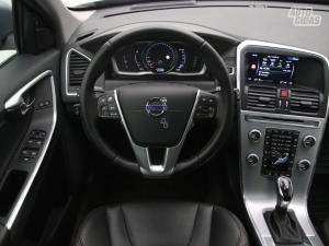 Grey Volvo XC60 2016 in Vilnius, with an engine capacity of 2.00 L and mileage of 220 thousand km for 15599 €, photo 18 on AUTOMOTO.COM.LV