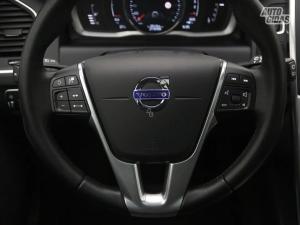 Grey Volvo XC60 2016 in Vilnius, with an engine capacity of 2.00 L and mileage of 220 thousand km for 15599 €, photo 19 on AUTOMOTO.COM.LV