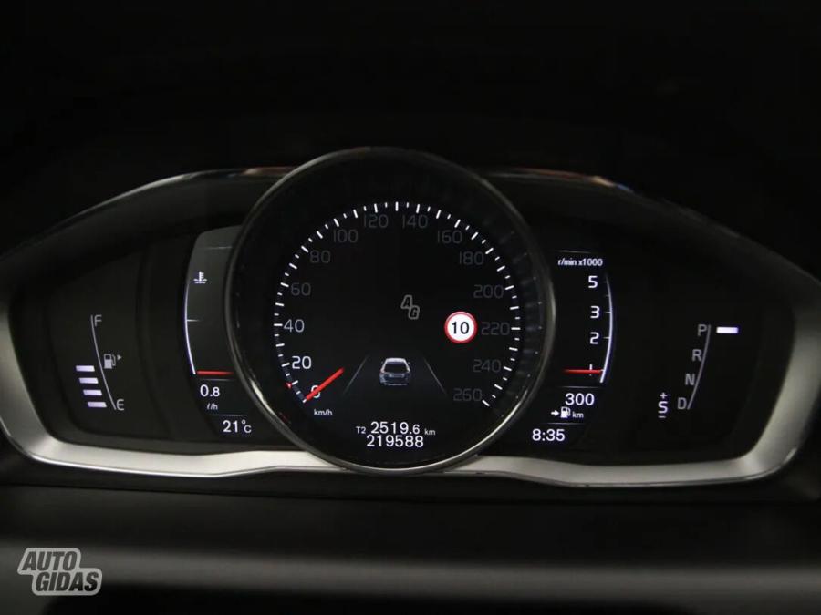 Grey Volvo XC60 2016 in Vilnius, with an engine capacity of 2.00 L and mileage of 220 thousand km for 15599 €, photo 20 on AUTOMOTO.COM.LV