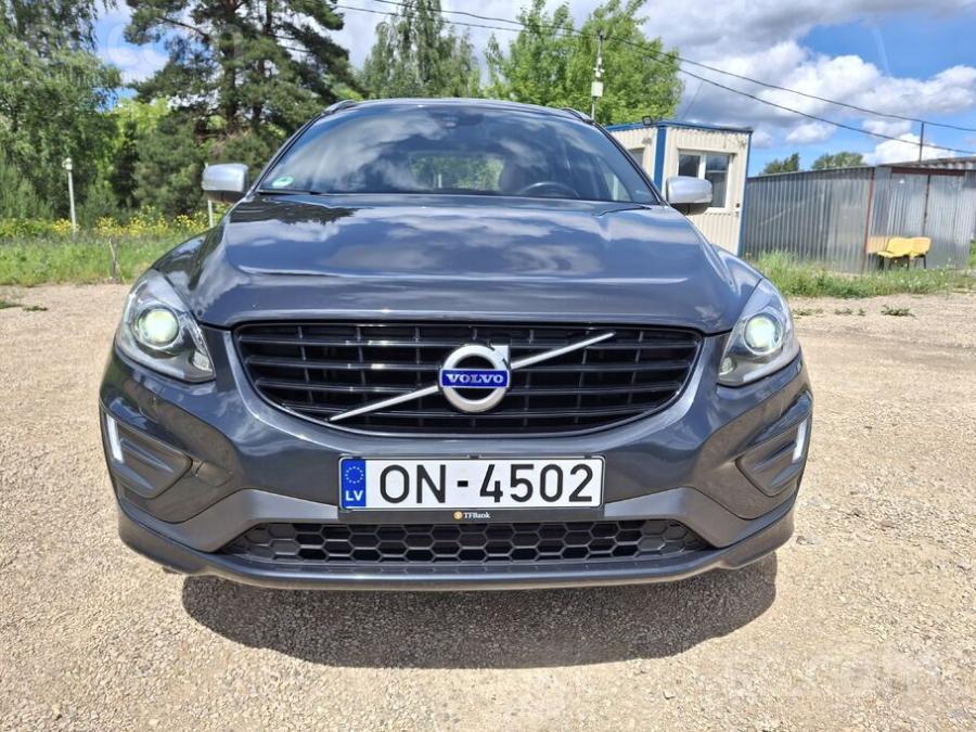 Pelēks Volvo XC60 2016 Rīga, ar dzinēja tilpumu 2.40 L un nobraukumu 294 tūkst. km par 13750 €, foto 5 vietnē AUTOMOTO.COM.LV