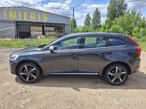 Pelēks Volvo XC60 2016 Rīga, ar dzinēja tilpumu 2.40 L un nobraukumu 294 tūkst. km par 13750 €, foto 7 vietnē AUTOMOTO.COM.LV