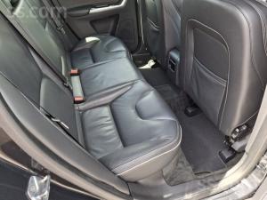 Pelēks Volvo XC60 2016 Rīga, ar dzinēja tilpumu 2.40 L un nobraukumu 294 tūkst. km par 13750 €, foto 15 vietnē AUTOMOTO.COM.LV