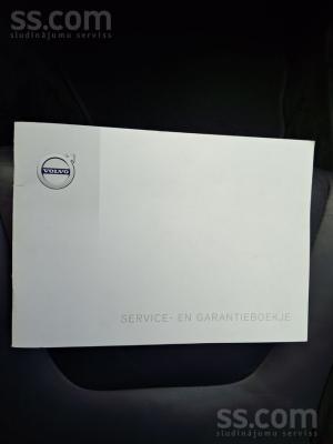 Pelēks Volvo XC60 2016 Rīga, ar dzinēja tilpumu 2.40 L un nobraukumu 294 tūkst. km par 13750 €, foto 22 vietnē AUTOMOTO.COM.LV