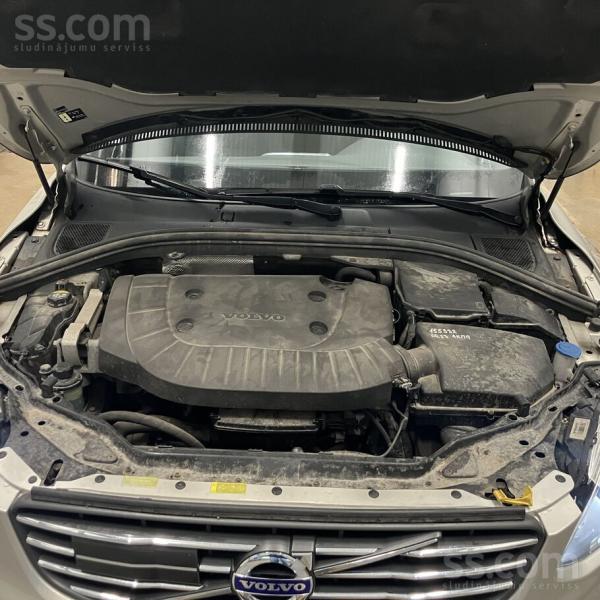 Pelēks Volvo XC60 2016 Rēzekne, ar dzinēja tilpumu 2.40 L un nobraukumu 210 tūkst. km par 18300 €, foto 9 vietnē AUTOMOTO.COM.LV