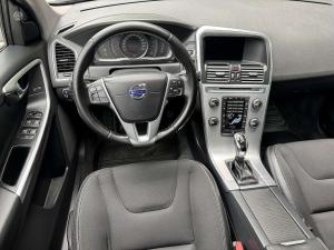Grey Volvo XC60 2016 in Alytus, with an engine capacity of 2.00 L and mileage of 295 thousand km for 9250 €, photo 15 on AUTOMOTO.COM.LV