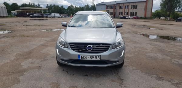 Pelēks Volvo XC60 2016 Rīga, ar dzinēja tilpumu 2.00 L un nobraukumu 303 tūkst. km par 14200 €, foto 4 vietnē AUTOMOTO.COM.LV