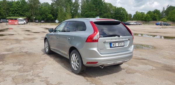 Pelēks Volvo XC60 2016 Rīga, ar dzinēja tilpumu 2.00 L un nobraukumu 303 tūkst. km par 14200 €, foto 6 vietnē AUTOMOTO.COM.LV