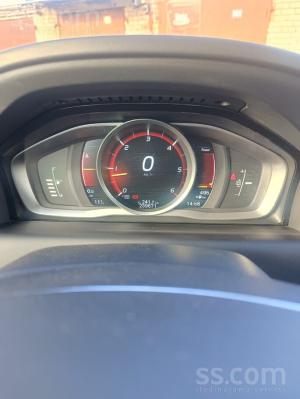 Pelēks Volvo XC60 2016 Rīga, ar dzinēja tilpumu 2.40 L un nobraukumu 243 tūkst. km par 14000 €, foto 8 vietnē AUTOMOTO.COM.LV